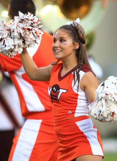 The Conservative Wahoo: The Hammer's First Annual Cheerleader Review