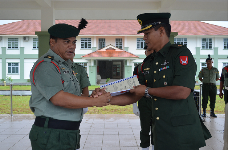 Portal Bujang Berani 10 RRD: PERBARISAN SERAH TERIMA TUGAS PEGAWAI ...