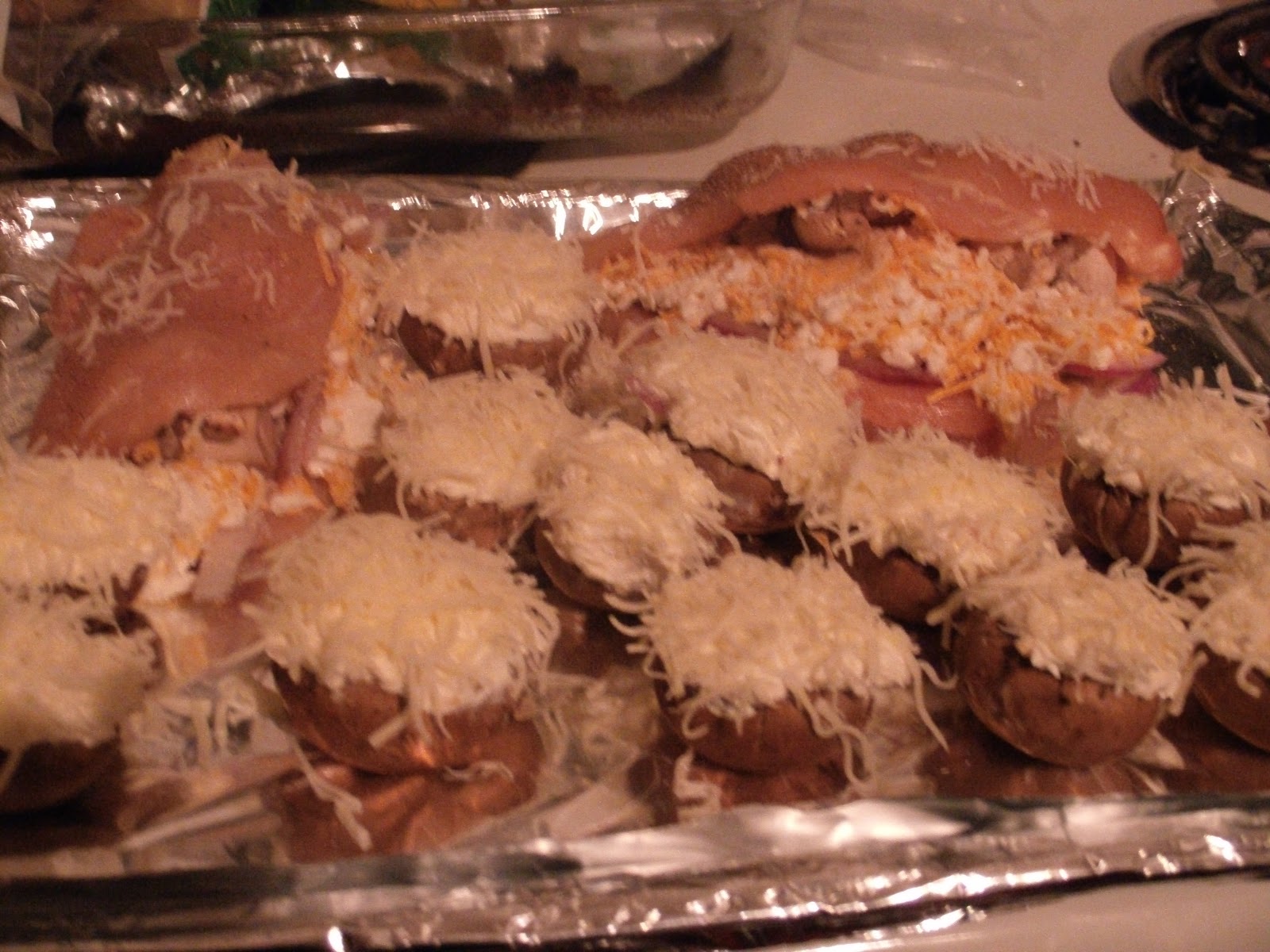 Every day Super moms: STUFF IT ...... the chicken that is.