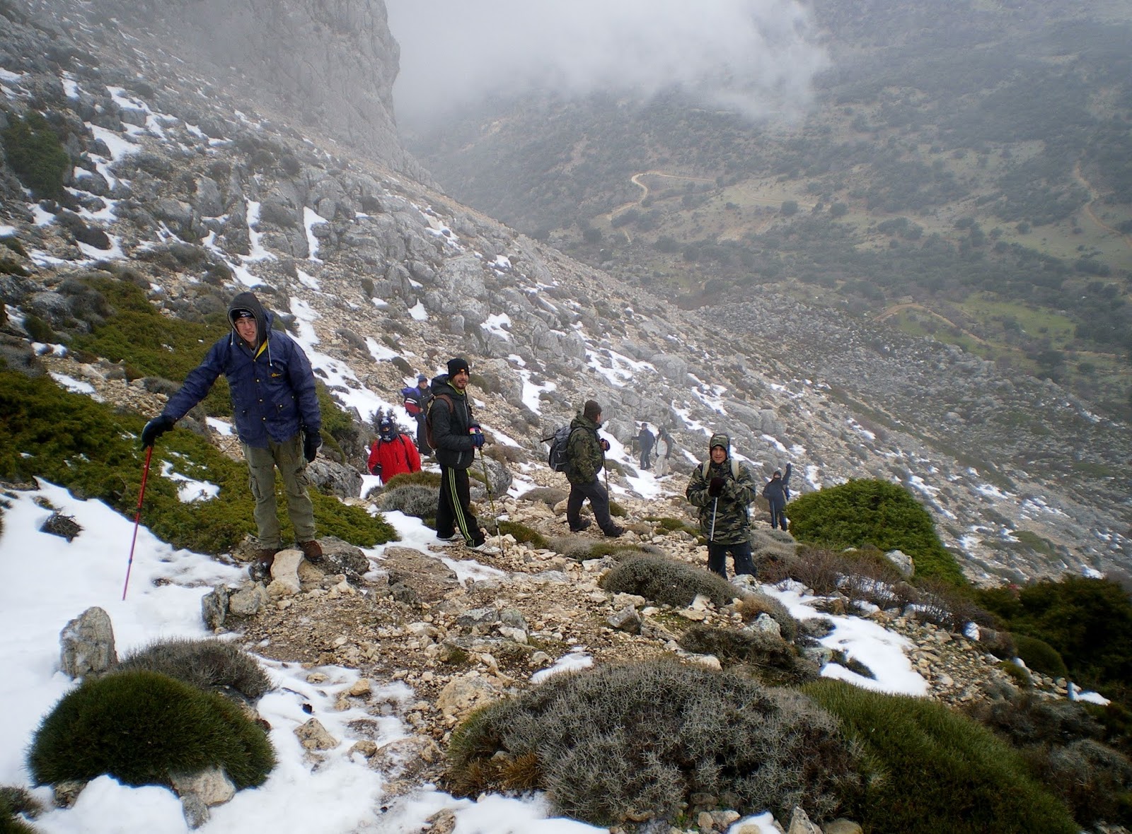 Club de Senderismo Los Escuderos de Rus (Jaen): PIEDRA JAÉN POR CARA SUR