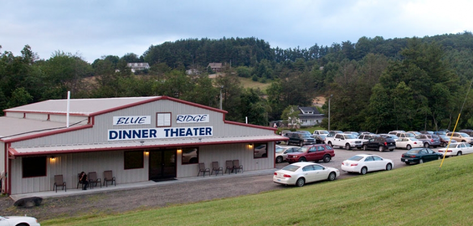 Ashe County & The Highlands of North Carolina: Blue Ridge Dinner Theater