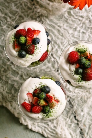 Perfectly imperfect : Matcha Cake Parfait