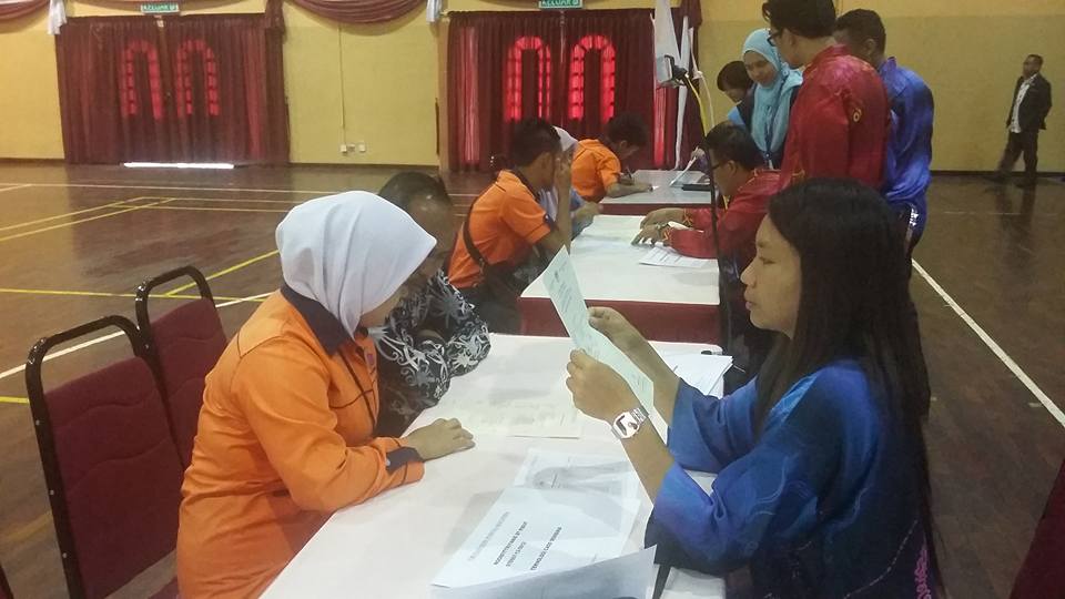 Majlis Anugerah Kecemerlangan & Penyampaian Sijil Vokasional Malaysia ...