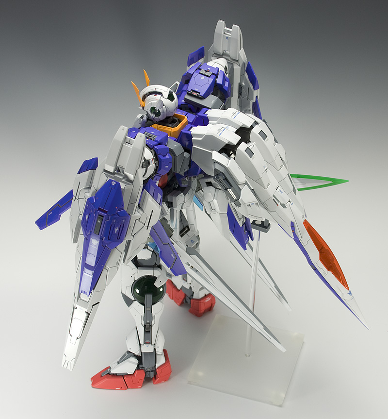GUNDAM GUY: PG 1/60 00 Raiser Gundam - Customized Build