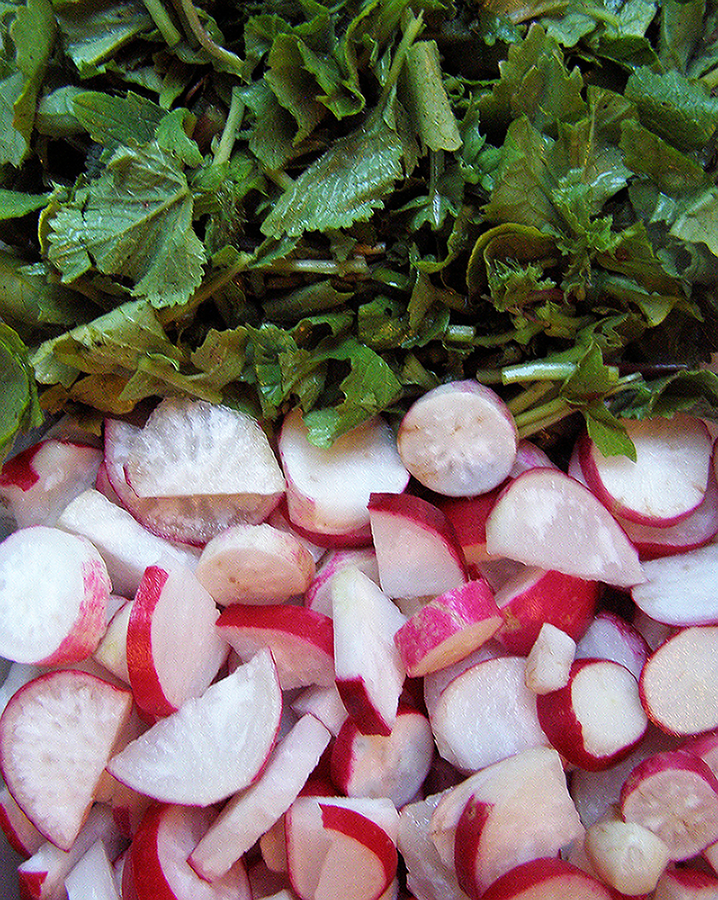 Seasonal Eating: Sauteed Radishes with their Greens