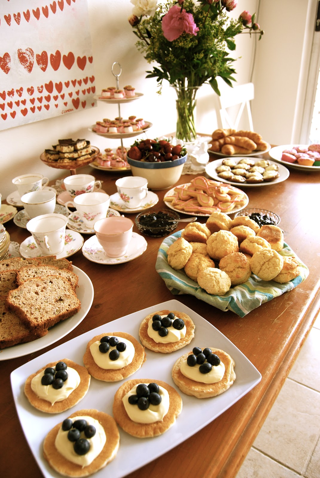 a jane day.: [pink ribbon breakfast - the food]