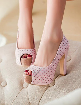 40+ Model Sepatu Wanita Untuk Pesta Terbaru 2021, KEREN - MODEL SEPATU ...