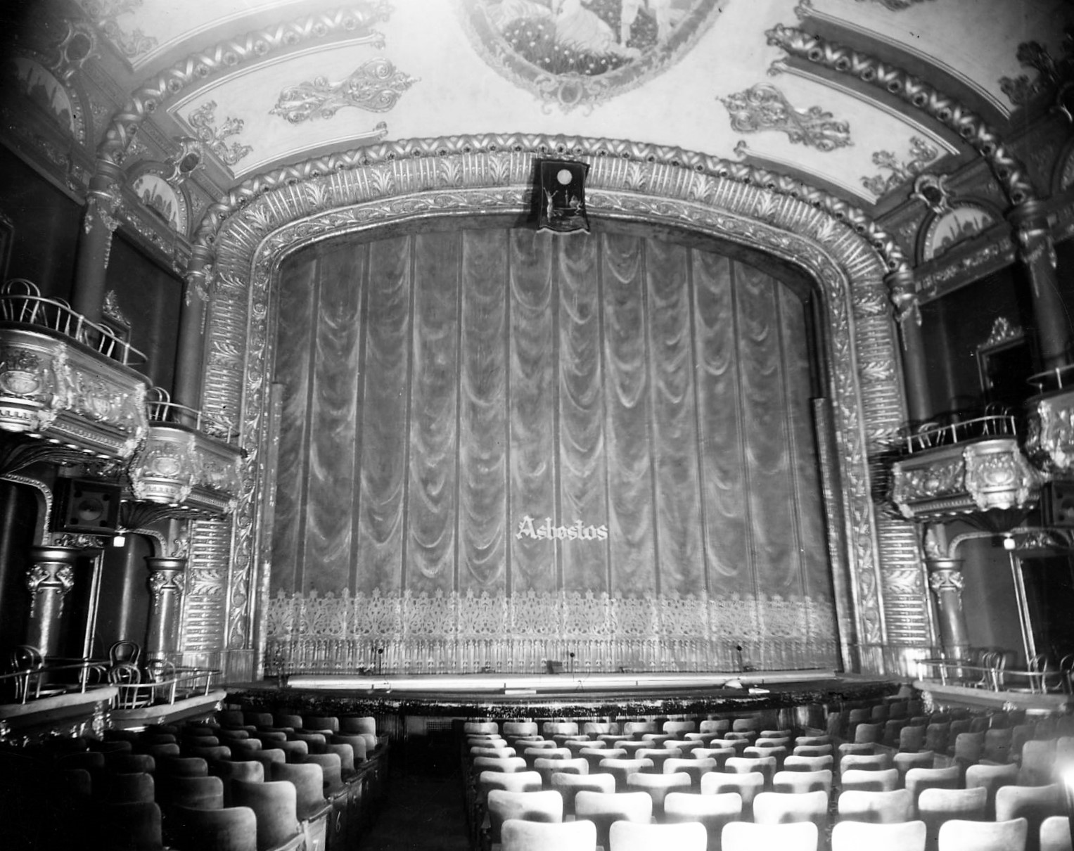 Los Angeles Theatres: Follies Theatre: interior views