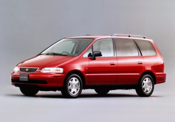 THE ULTIMATE CAR GUIDE: Car Profiles - Honda Odyssey (1997-1998)