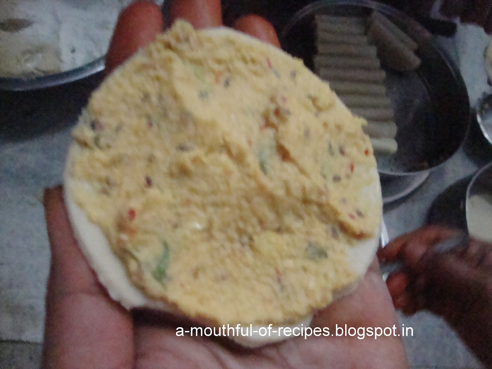 A Mouthful Of Recipes: Fara (Stuffed Rice Dumplings)