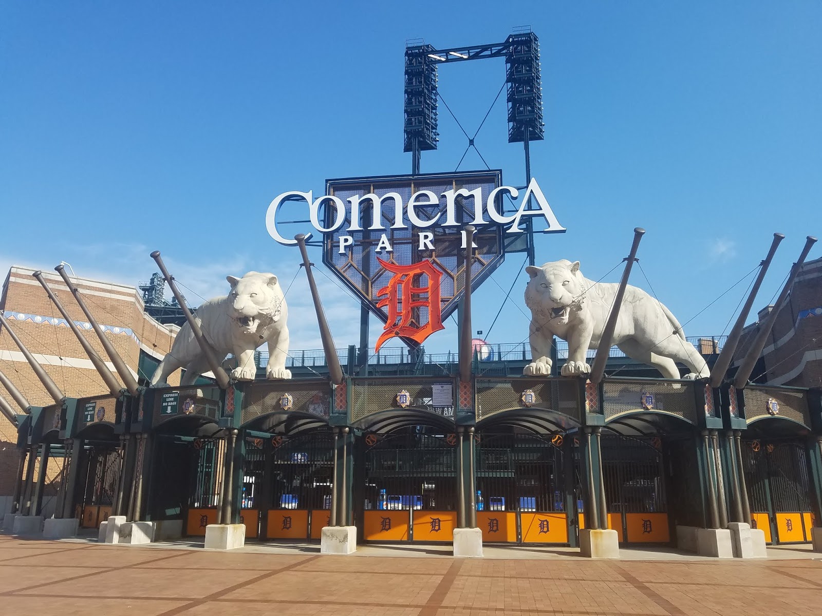 Traveling Baseball Babes: Comerica Park Guided Tour