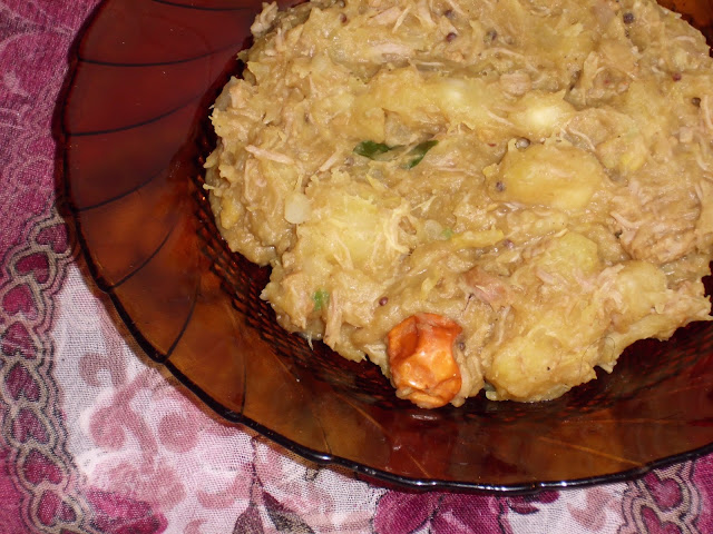 The Big Sweet Tooth: Kappa Biriyani/ Erachi Kappa - Tapioca with Beef