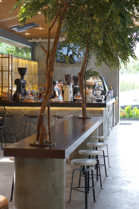 Monopole Coffee Lab Graha Family Branch Surabaya | Laura Angelia