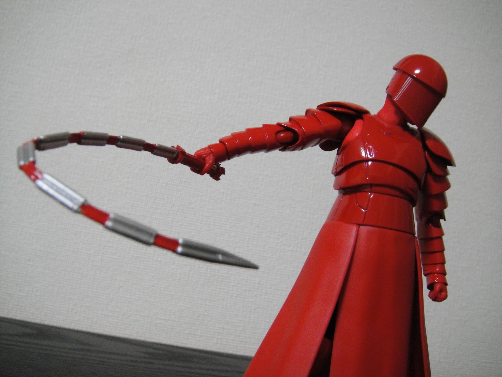 S.H.フィギュアーツ エリート・プレトリアン・ガード（ウィップスタッフ）S.H.Figuarts Elite Praetorian ...