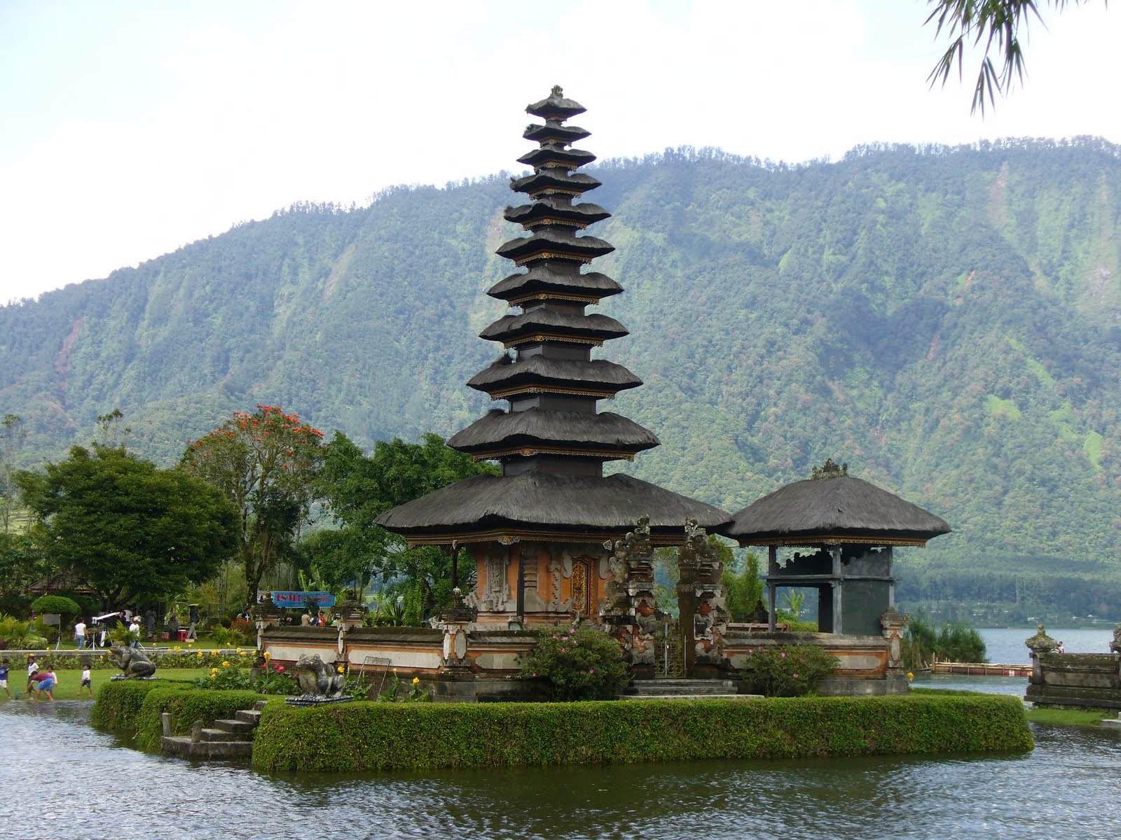 lucky tour: Bedugul