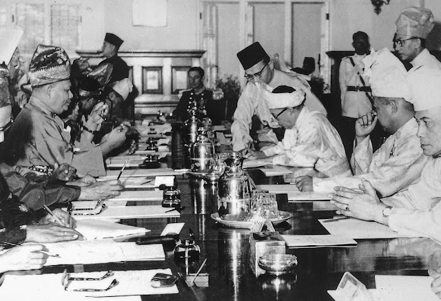 WARISAN RAJA & PERMAISURI MELAYU: Khas Sempena Kemerdekaan : Raja-Raja ...