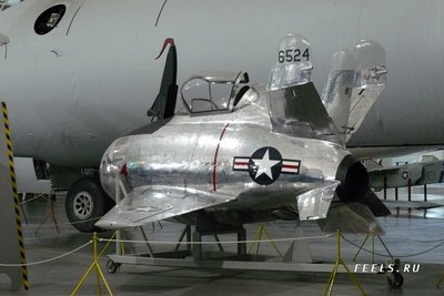 Super Aeroplanz: World's Smallest Fighter Plane - Unusual4 Pic