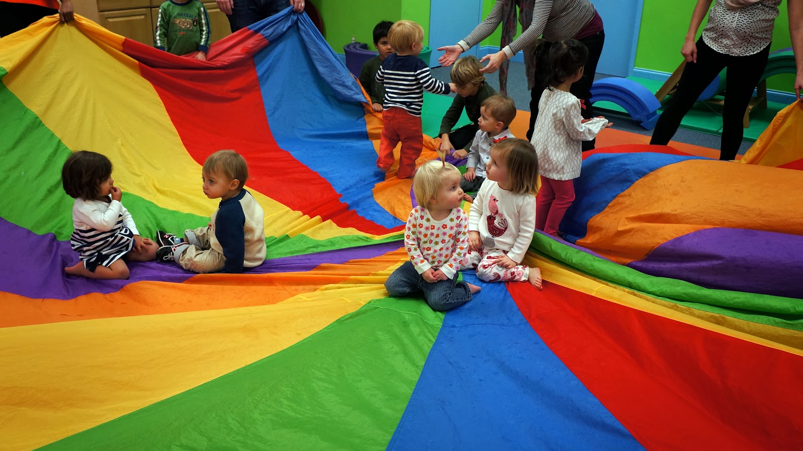 Gymboree Birthday Party, Peeling An Orange, and Sweetwater Creek