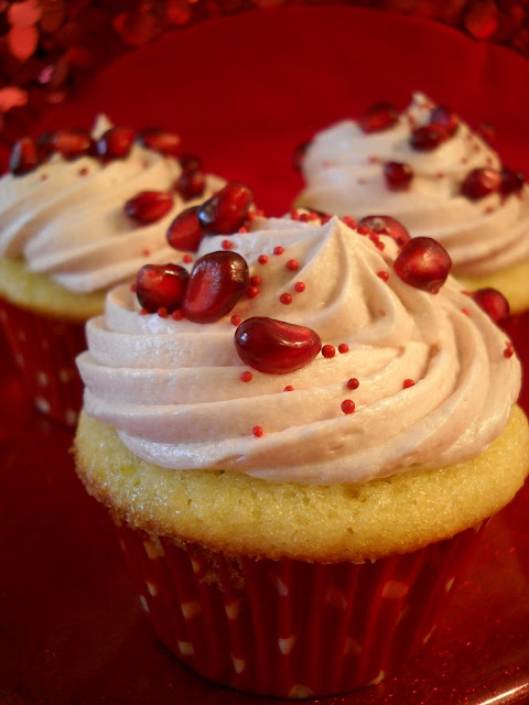 Bake It With Booze!: Pomegranate Cosmo Cupcakes