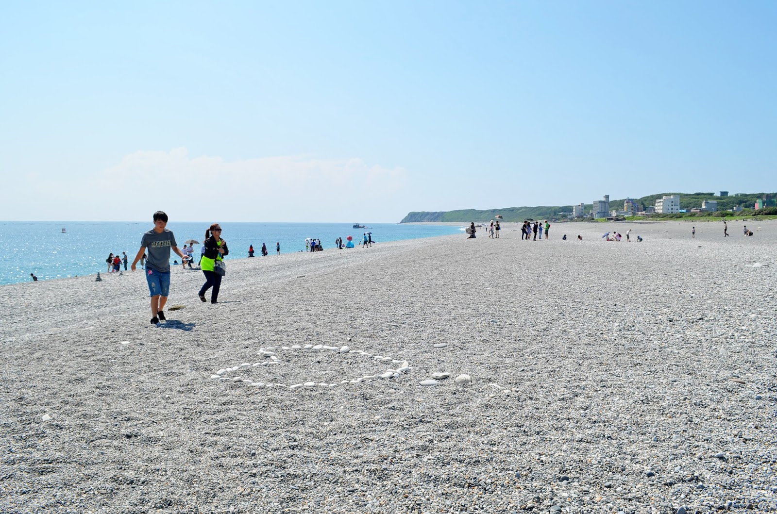 Trip To Taiwan 台湾: Hualien 花莲 - Qixingtan Scenic Area 七星潭风景区 - Just An ...