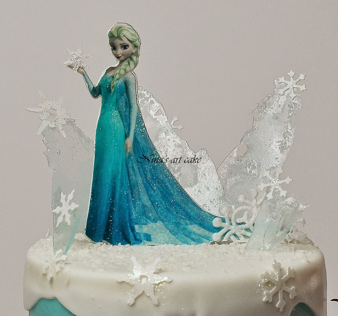 Nina's Art Cake: Tort "Frozen" pentru Maria