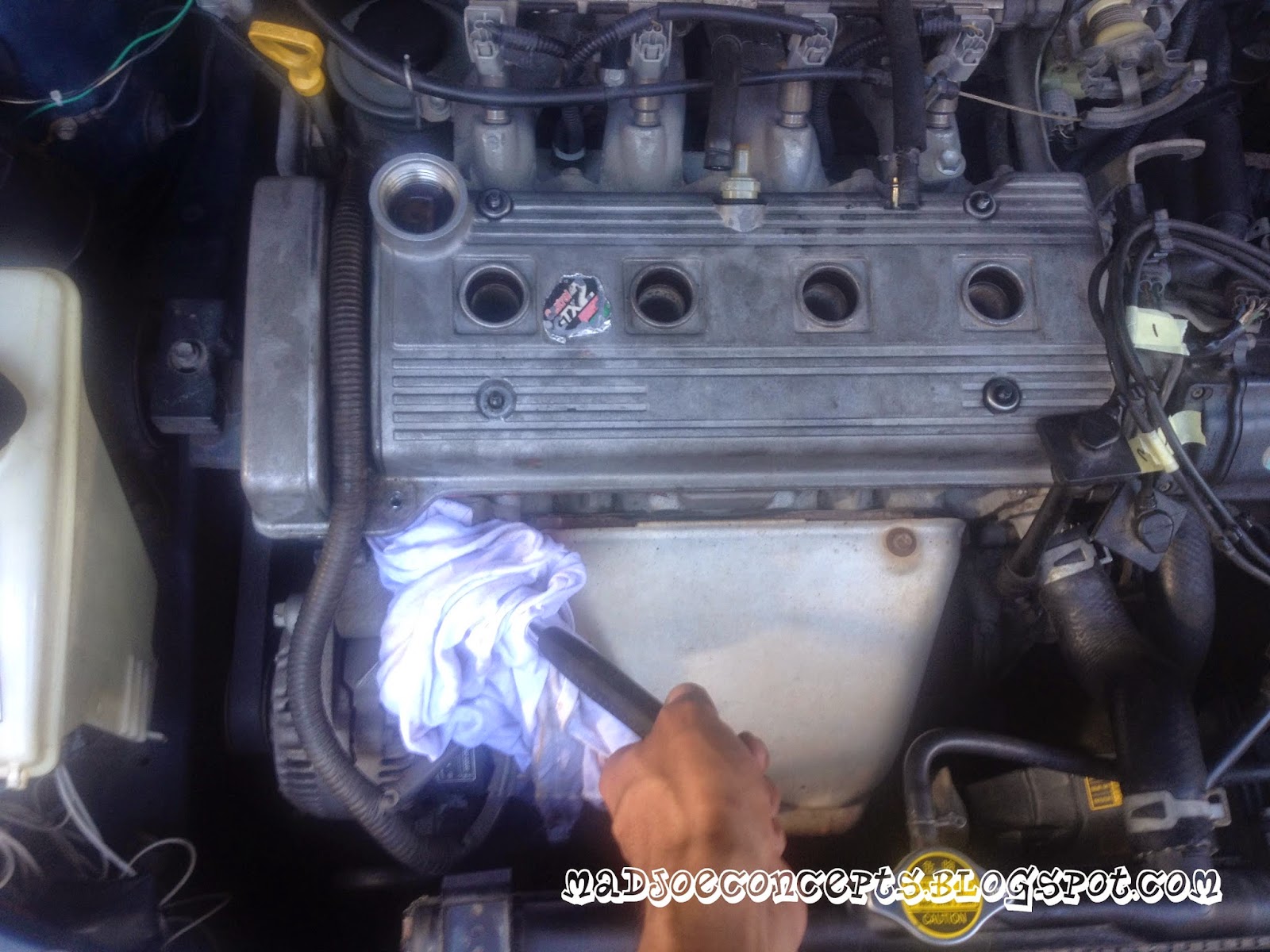 MADJOE CONCEPTS : 4afe tappet/rocker cover respray