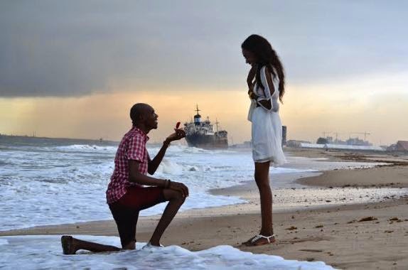 Blogger Folarin Kolawole shares his romantic proposal story & pics