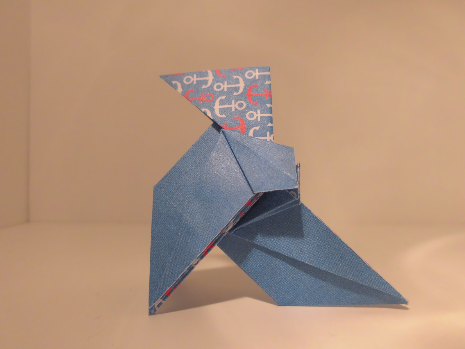 origami: Pajarita VIII