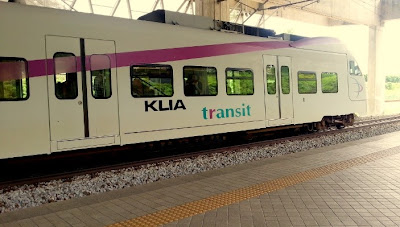 Aikialo: AirAsia LCCT to Kuala Lumpur (KL) City by KLIA Transit