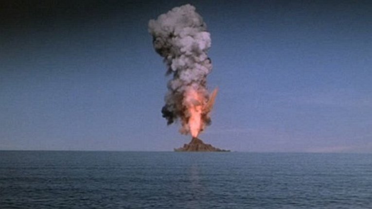 meaning in movies: Krakatoa East of Java