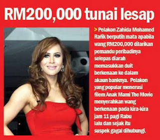 ZAHIDA RAFIQ NAFI TUDUHAN MAK LAMPIR!