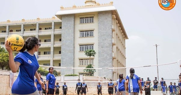 how to play throwball