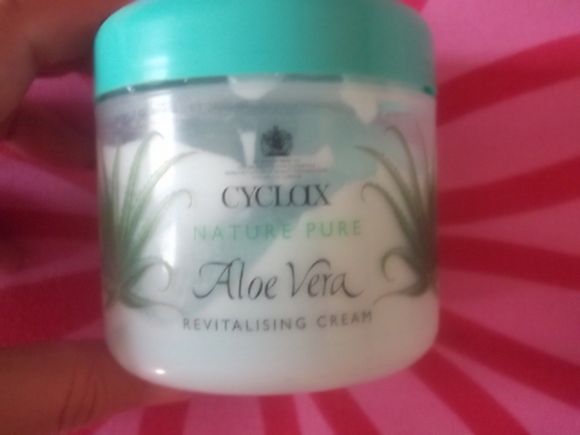 El Glamour de Lana Lamour: CREMA CYCLAX DE ALOE VERA.