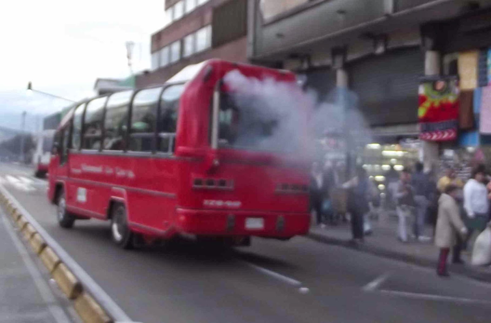 CONTANIMACION DEL HUMO DE LOS CARROS: MENOS HUMO Y MAS TRANQUILIDAD AL ...