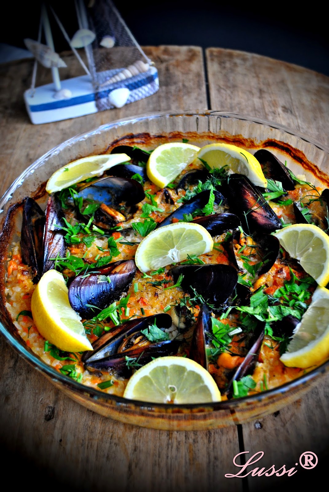 Lussi`s World of Artcraft: Миди с ориз на фурна / Mussels With Rice Recipe