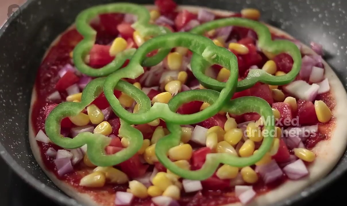 How to make Street Style Pizza at Home | Step by Step Vegetarian ...