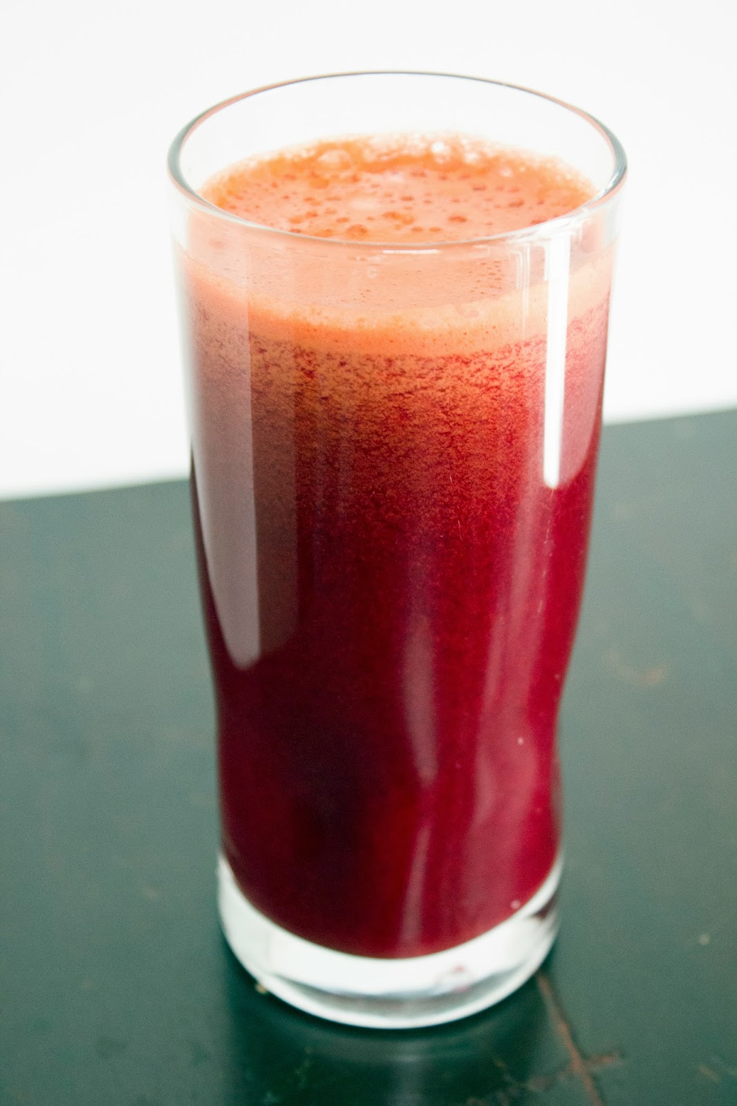 ~To Juice or Not to Juice~ (and a Fall Juice Recipe)