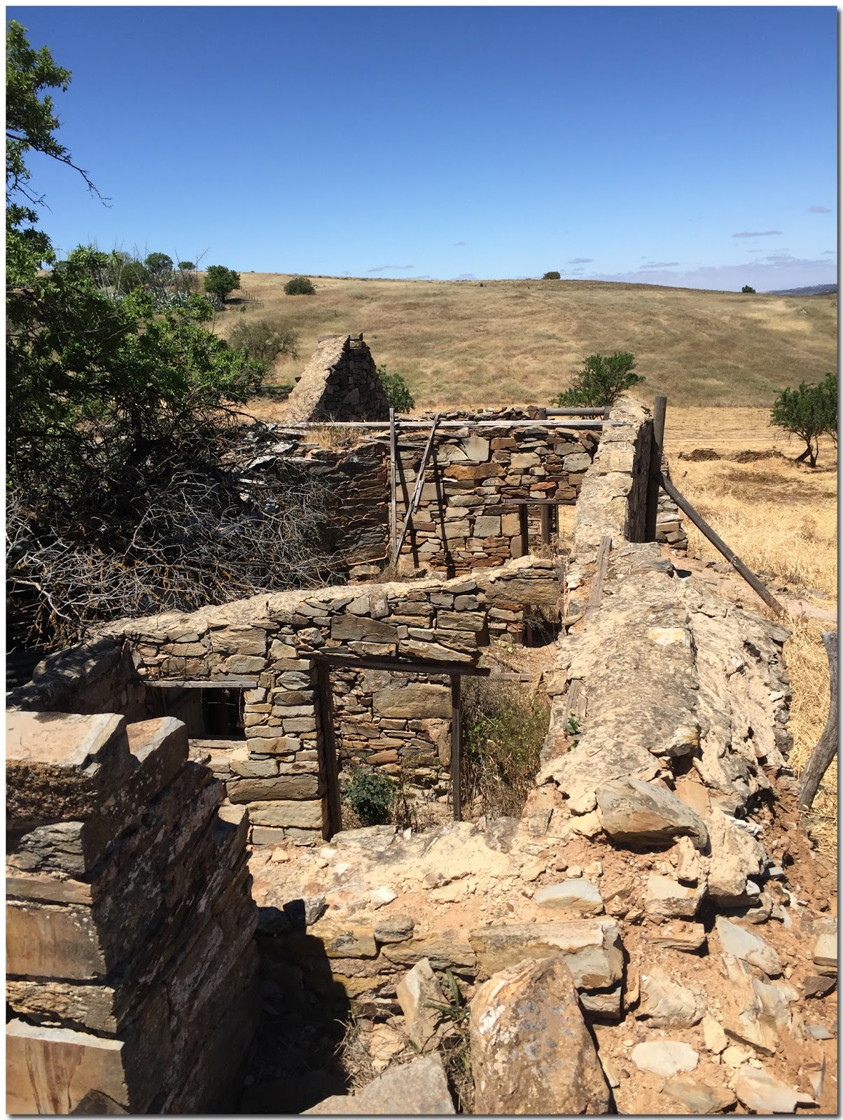 Bushtracker Travels RosnRoss: Historic Burra - South Australia