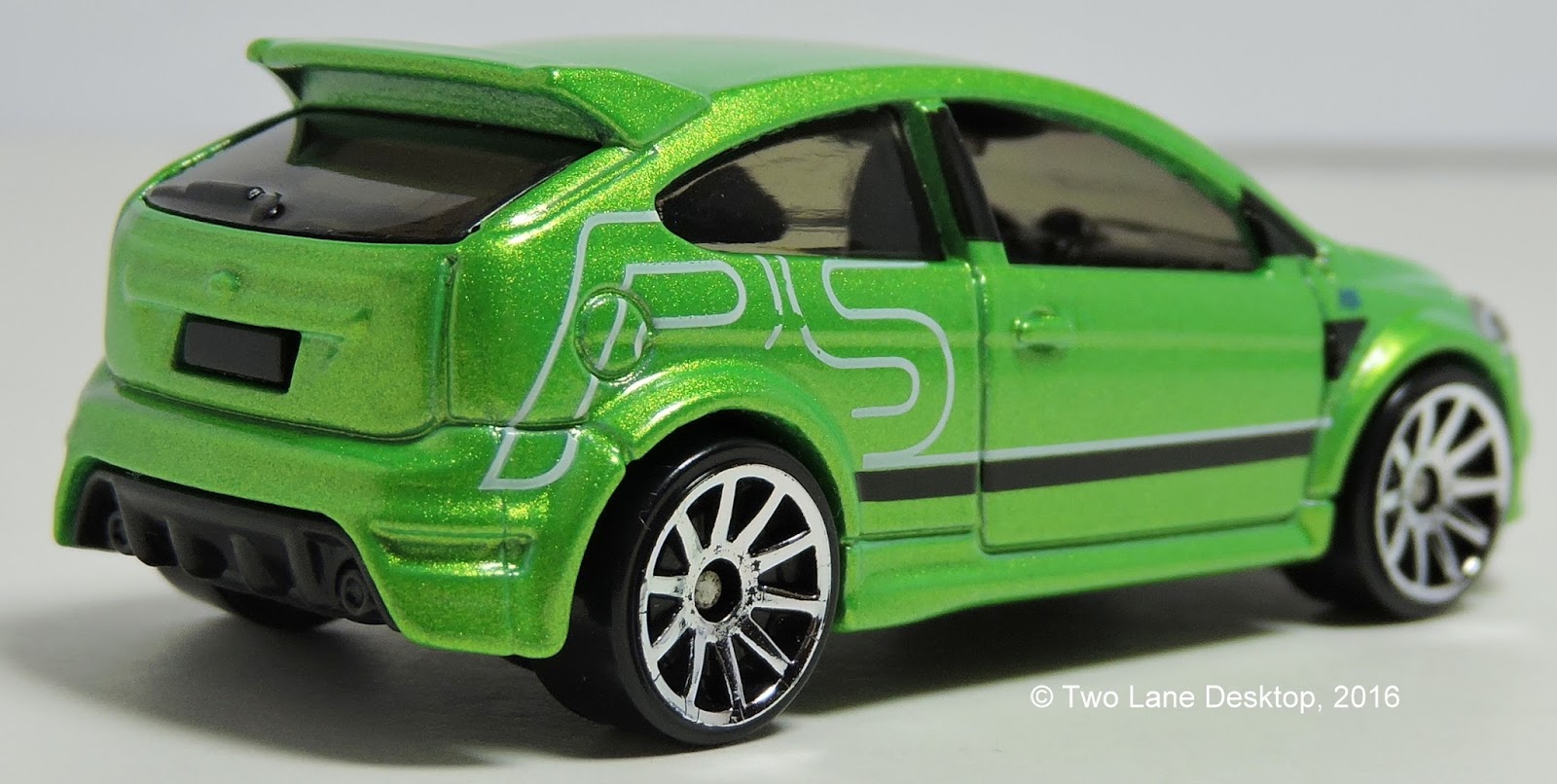 Hot Wheels 2009 and 2016 Ford Focus RS