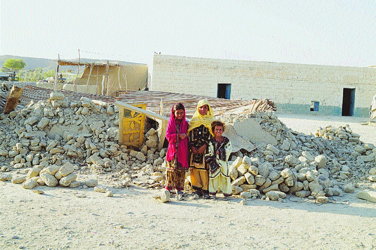 Balochistan Times : Special report: The Awaran earthquake – Fear in a ...