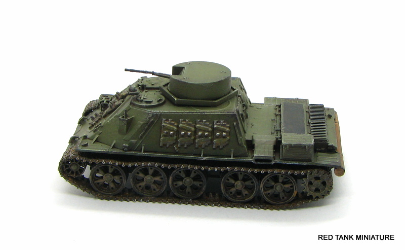 Gulumik Military Models: BMR-1 Early 1/72 RED TANK MINIATURE