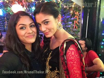 Mrunal Thakur wedding Image photo - Marathi love prem sms message ...