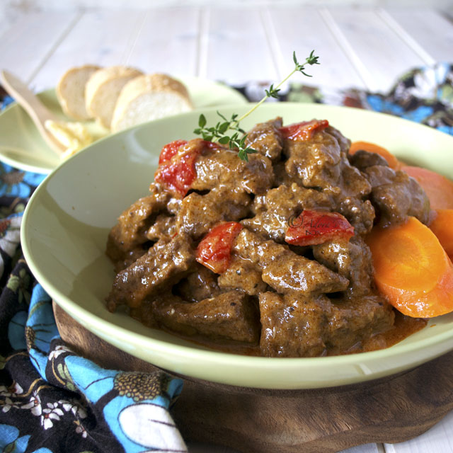 Adora's Box: BEEF GOULASH