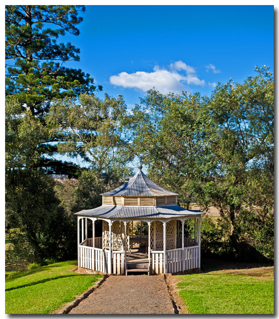 Out & About in Sydney with Graham Ehlert: 6th July 2011 - Rouse Hill ...