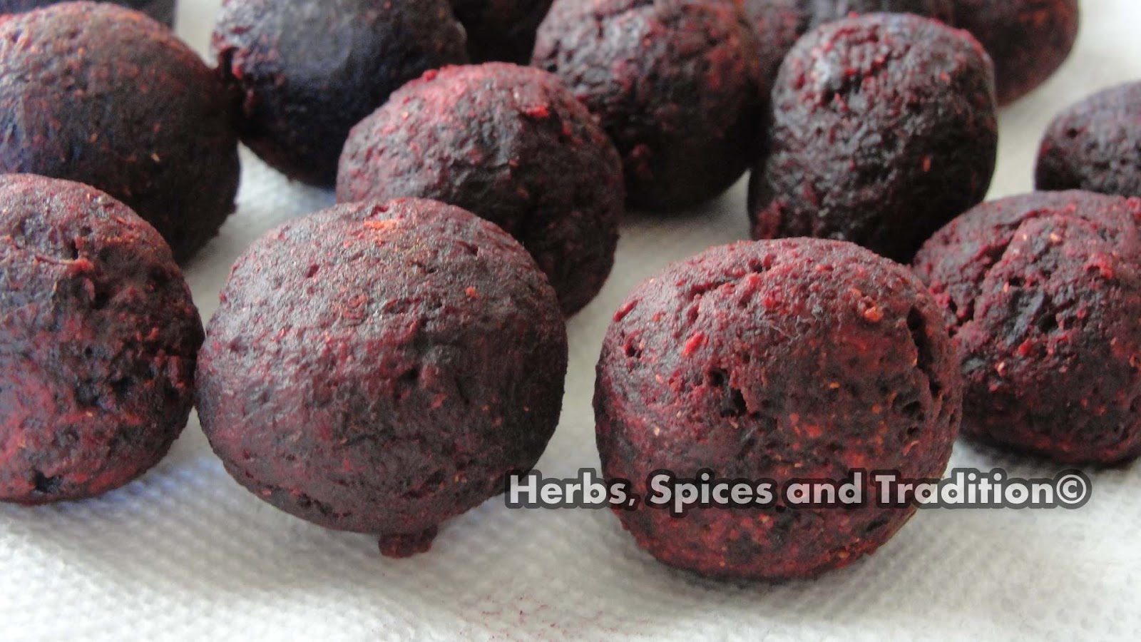 Herbs, Spices and Tradition: BEETROOT BALLS IN CREAMY SAUCE/BEETROOT ...