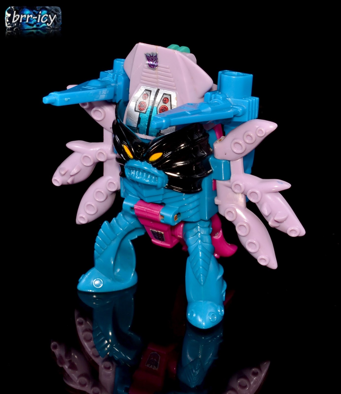Brr-icy's Transformers Reviews: Seacons Finally