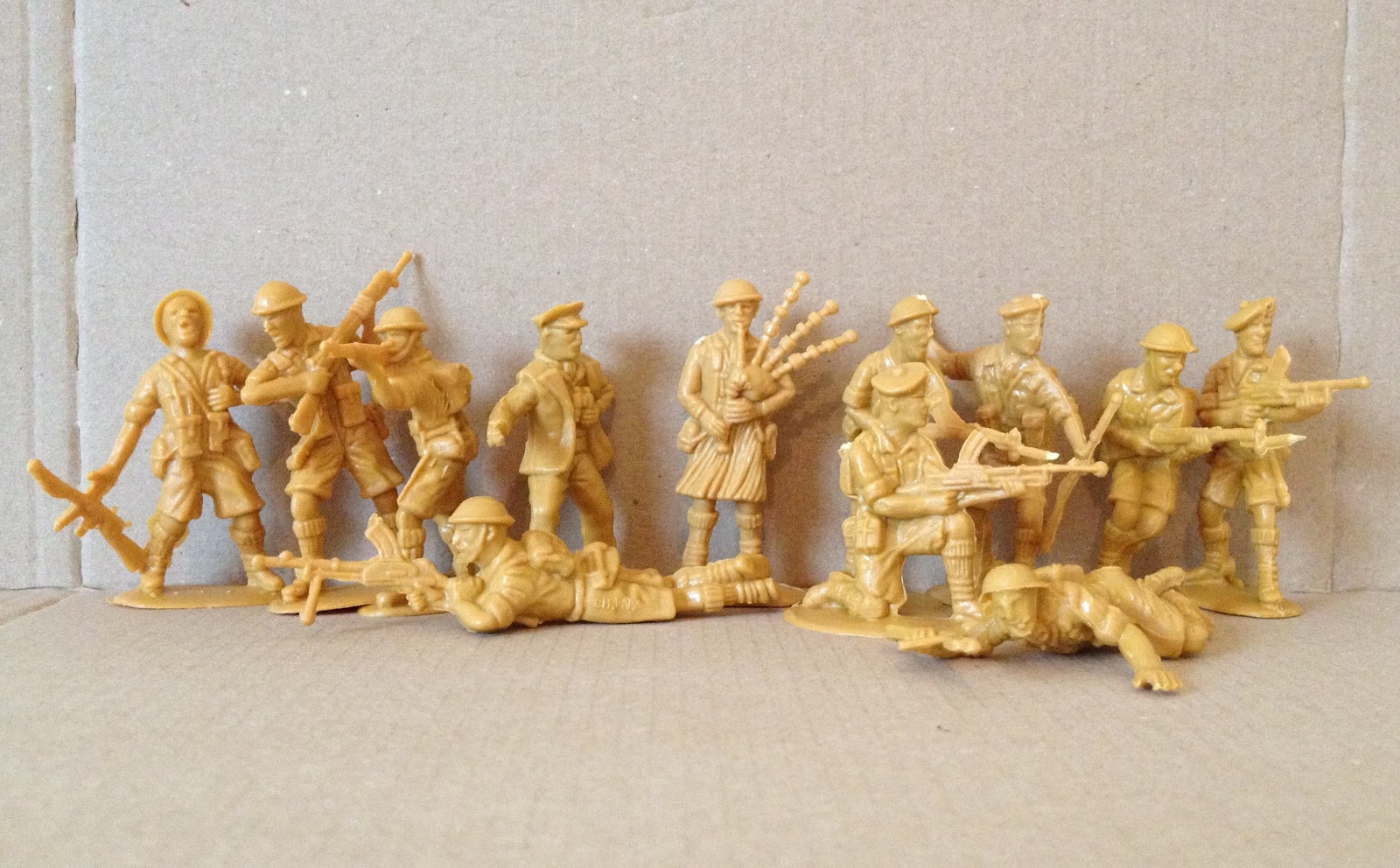 Commander of Plastic Men!: MATCHBOX 1/32 SCALE