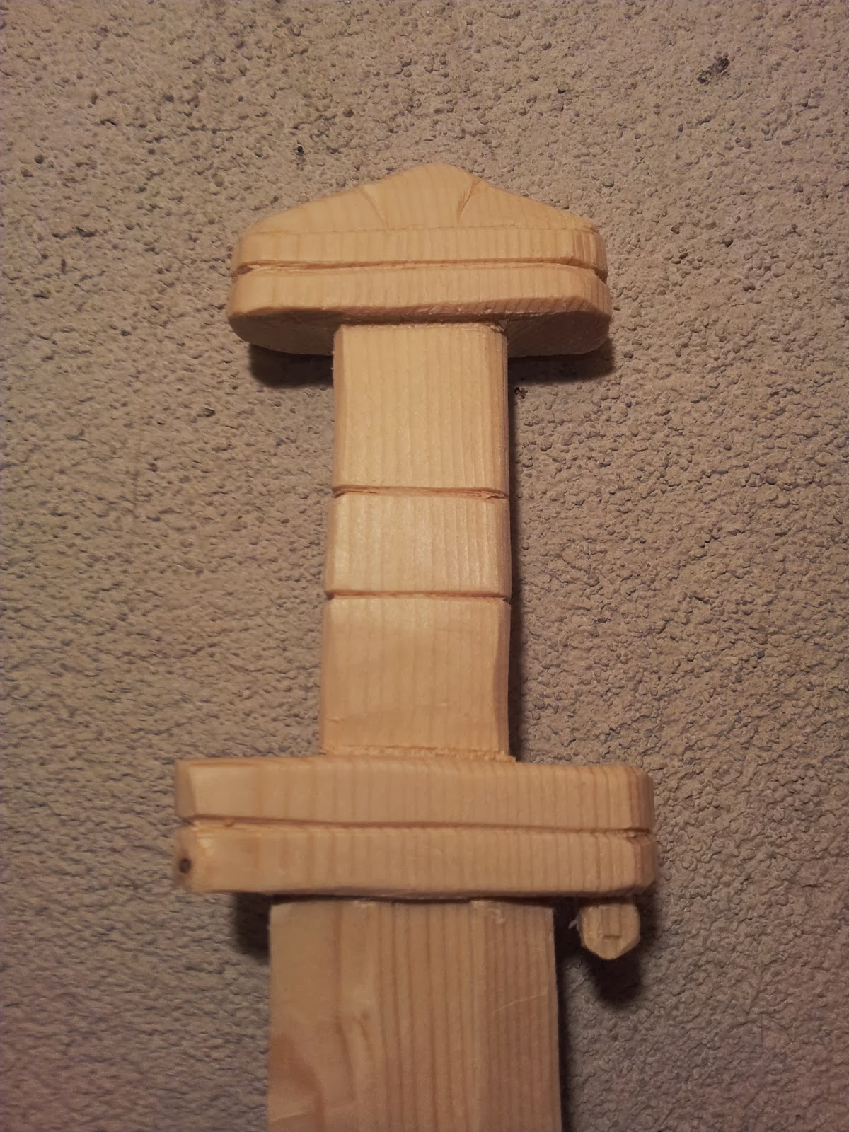 Jarles Blogg om museum og slikt: Sverd fra eldre jernalder samt ...