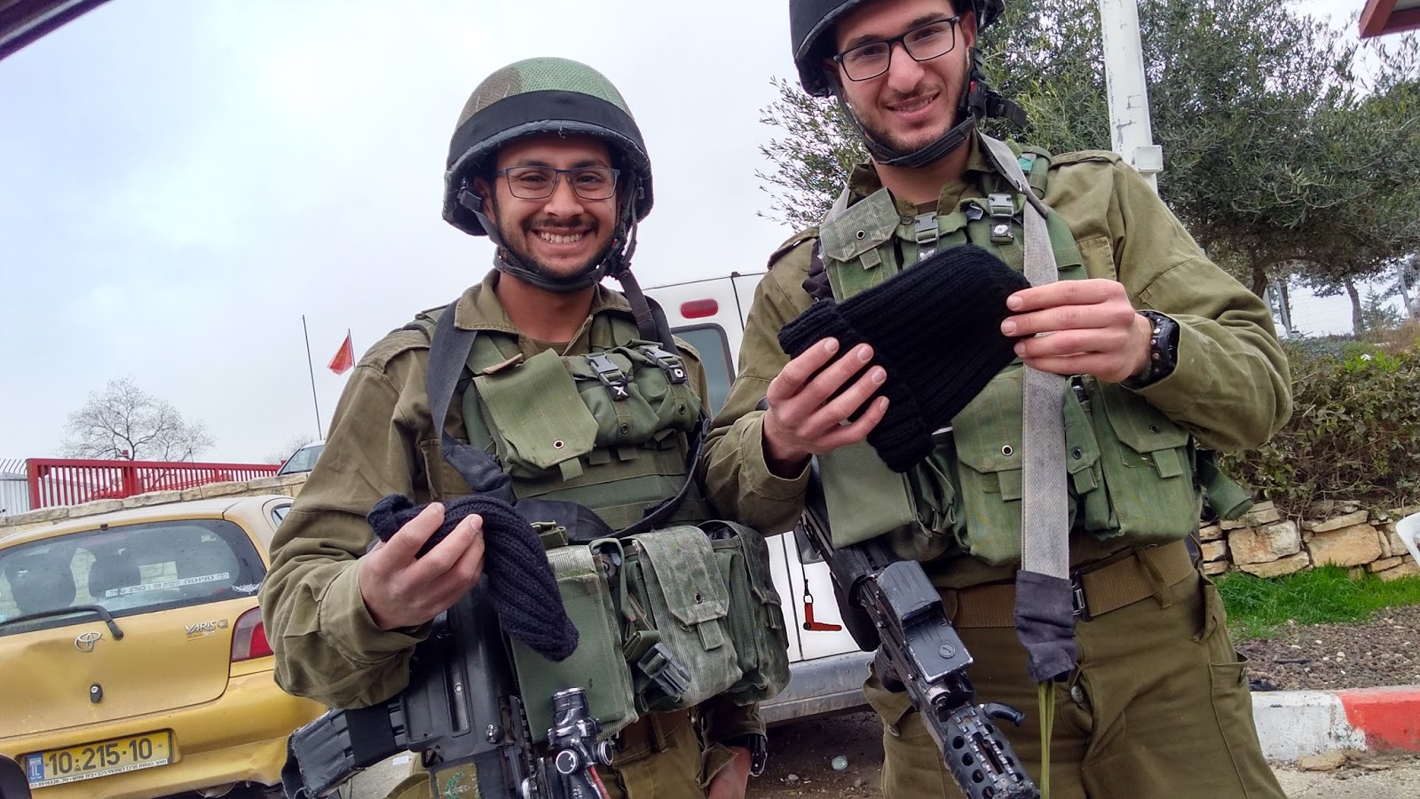 Hats for Israeli Soldiers: 2017