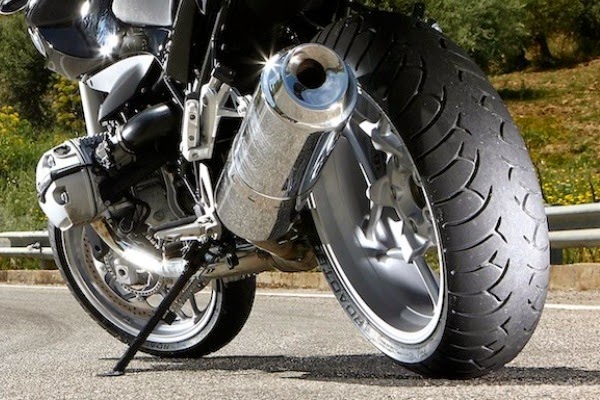 Tips Mengganti Ban Lebar Pada Motor - MOTO PLUS PLUS